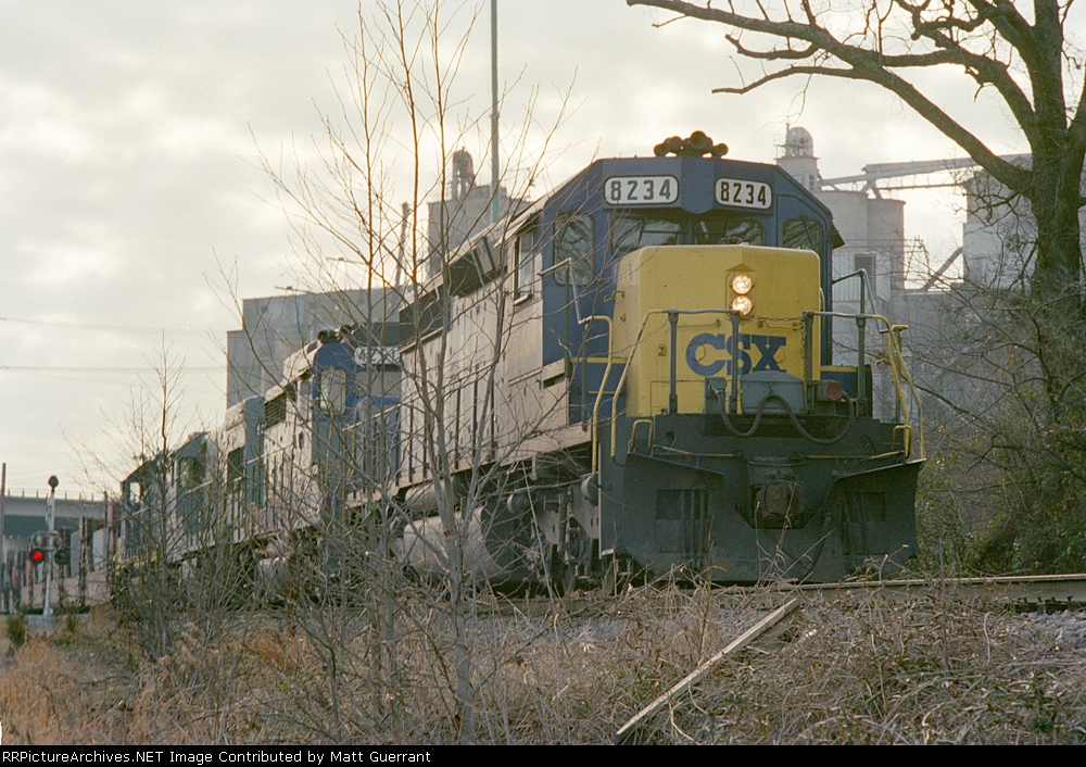 CSX SD40-2 8234